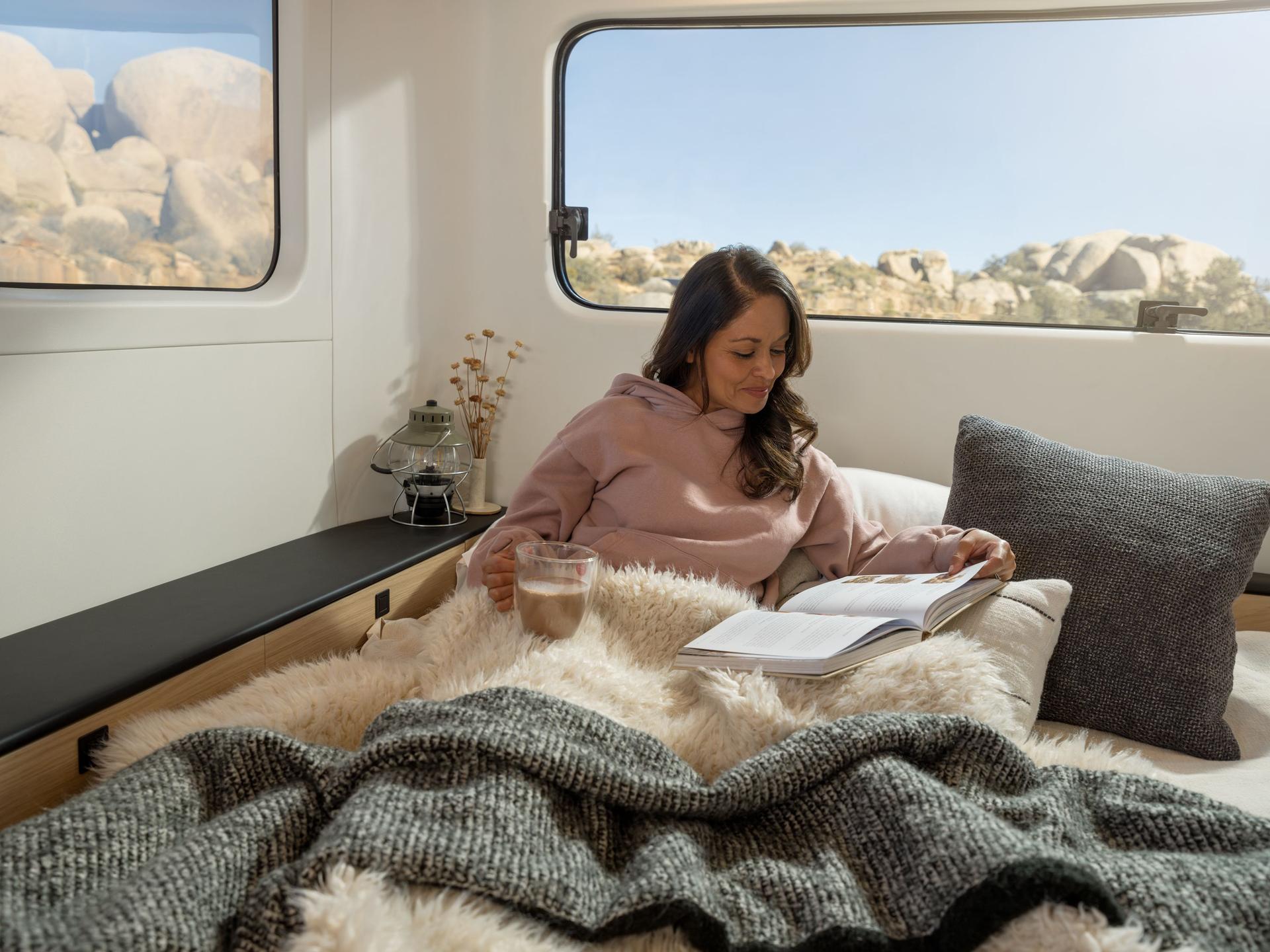 Pebble Unveils the Production-Intent Pebble Flow: The Next Generation ...